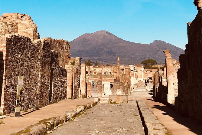 Pompeii 3h Visit with your Expert Guide