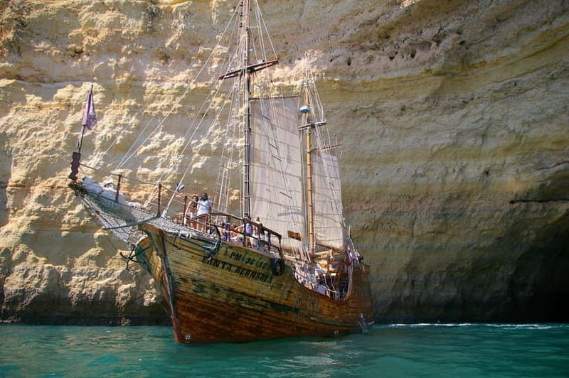 Portimão: Boat Trip by Sailing Boat to Lagos Cape Caves
