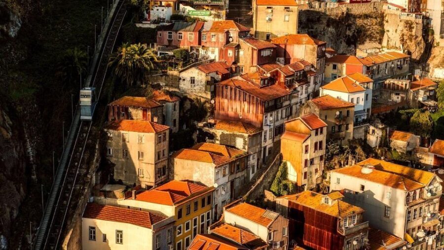 Porto Fado Night Show + Dinner