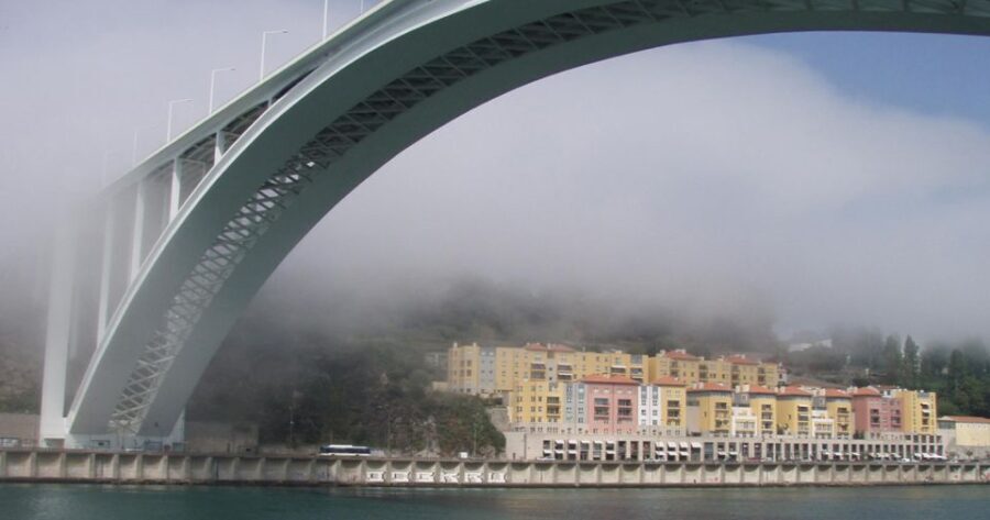 Porto: Private Bike Tour with a Local Guide