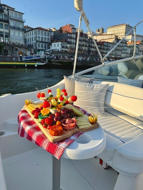 Porto TASTING Boat Tour: Bridges, River Mouth, Wine & Food