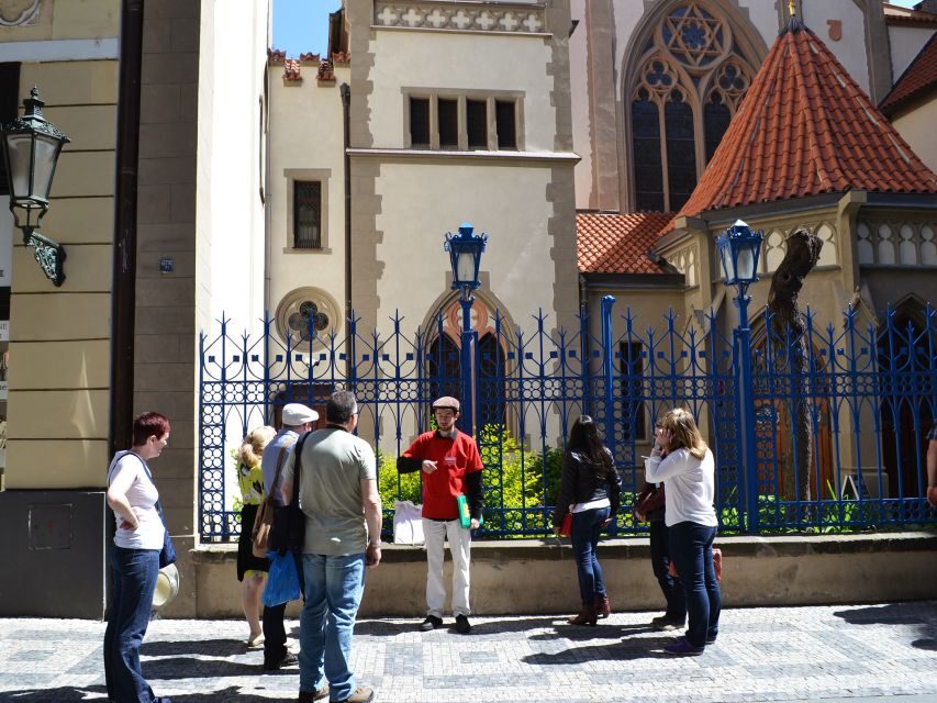 Prague: 2-Hour Old Town and Jewish Ghetto Walking Tour