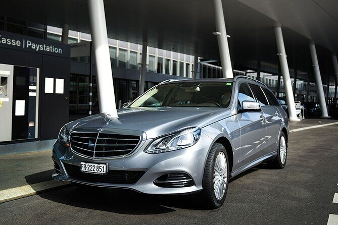 Private Arrival Transfer: from Geneva Airport to Gstaad Saanen
