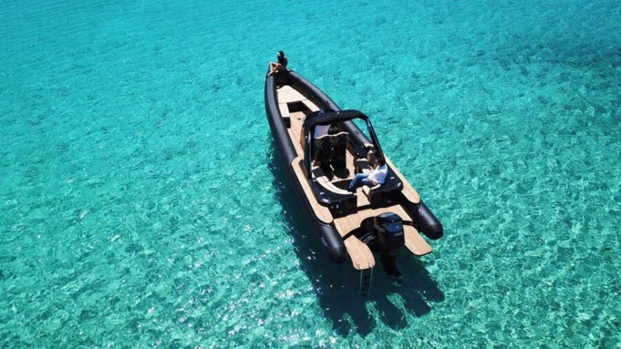 Private boat cruise Antiparos, Despotiko & Panteronisia