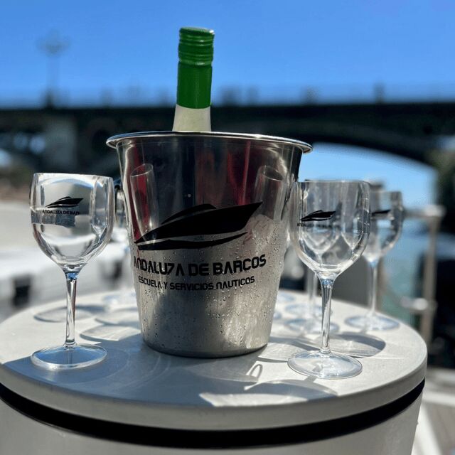 Private boat trip on the Guadalquivir
