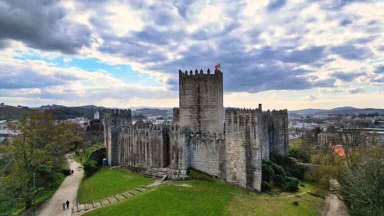 Private Braga & Guimarães Tour - Itinerary Breakdown