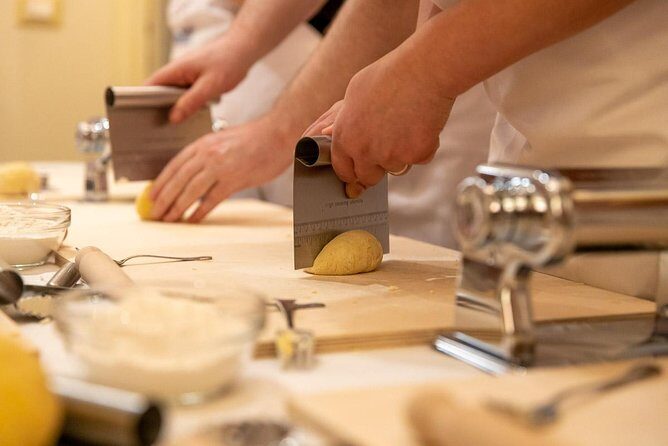 Private Cooking Class at a Cesarina's Home in Agropoli