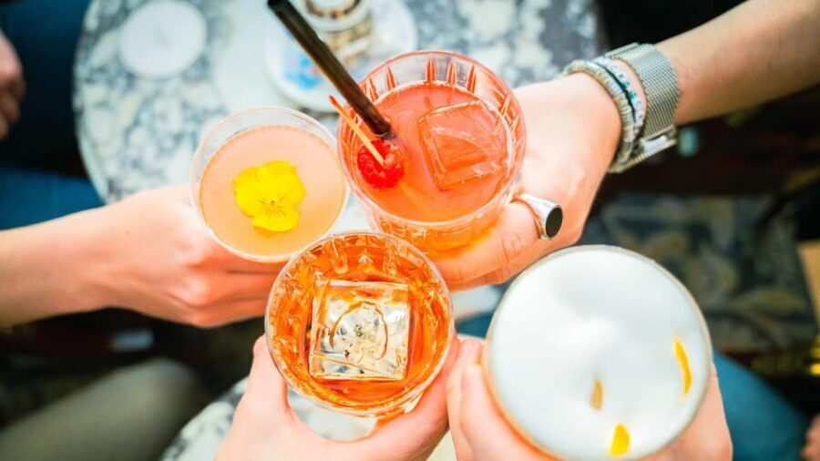 PRIVATE Helsinki Food Tour & Rooftop Bar Visit and transfers