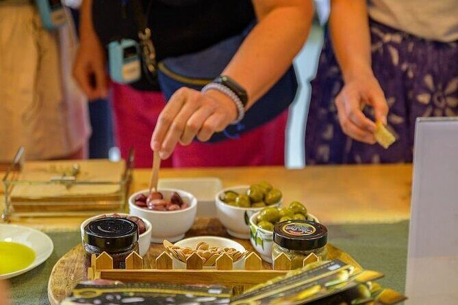 Private Olive Oil Tour & Tasting with Lunch from Katakolo Port