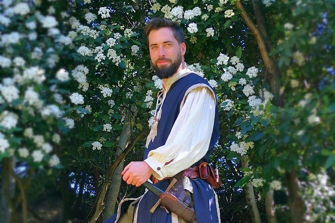 Private Tour with a Knight