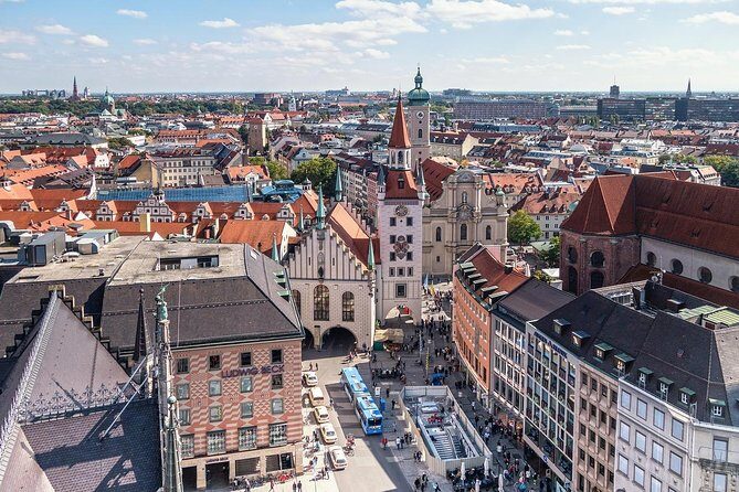 Private Transfer: Frankfurt to Munich with 2h Sightseeing Stop