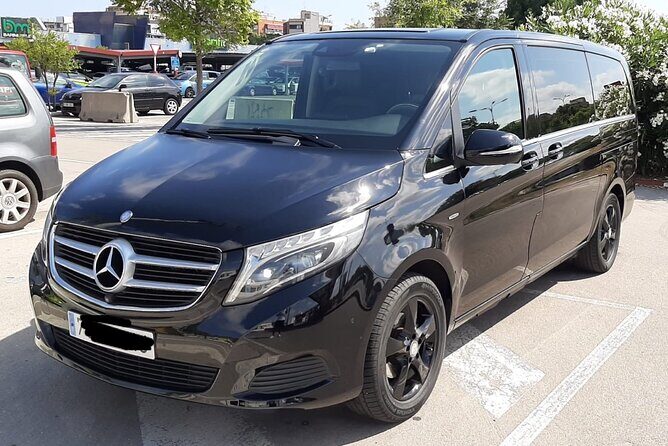 Private Transfer from Barcelona Airport to Cruise Port