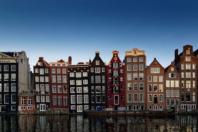 Private transfer from Brussels to Amsterdam, 2h Stop in Utrecht