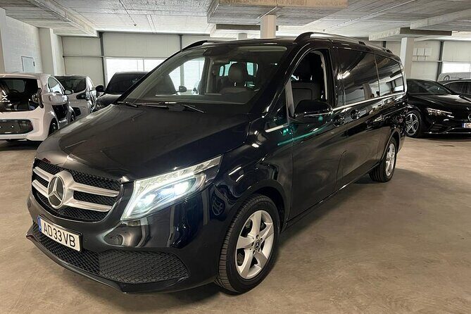Private Transfer from Lisbon Airport to Porto