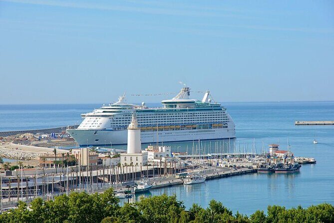 Private Transfer from Malaga Cruise Port to Málaga Airport (AGP)