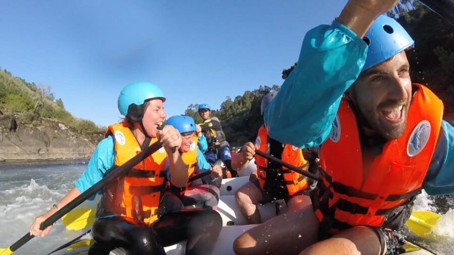 RADICAL ADVENTURE IN MELGAÇO: RAFTING ON THE MINHO RIVER