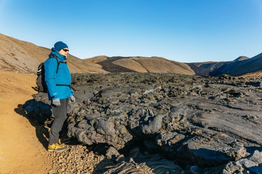 Reykjavik: Guided Tour to Volcano and Reykjanes Geopark - What Makes This Tour Stand Out?