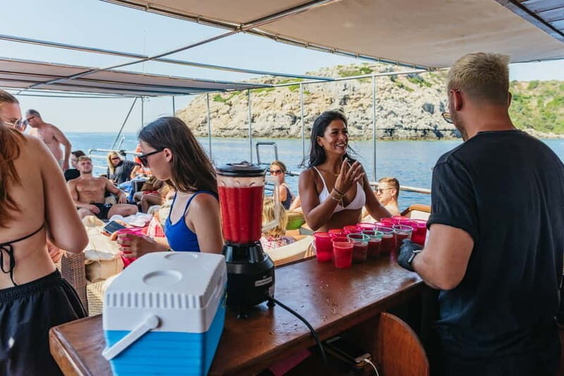 Rhodes: Anthony Quinn, Ladiko and Caves All-Inclusive Cruise