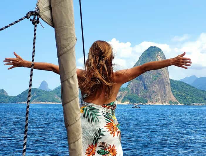 Rio de Janeiro: Wake Up and Sail - Who Will Love This Experience?