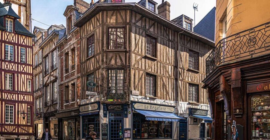 Rouen: Private Guided Walking Tour