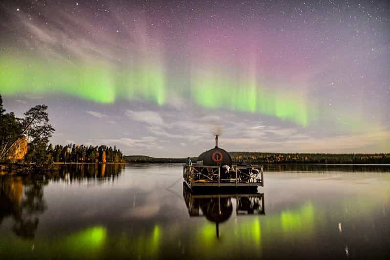 Rovaniemi: Northern Lights Trip with Sauna Boat