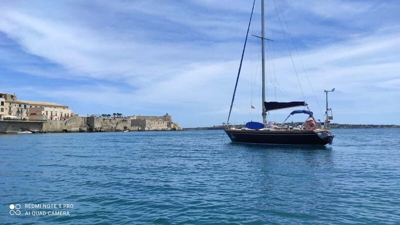 Sailing tour and guided snorkeling a Siracusa