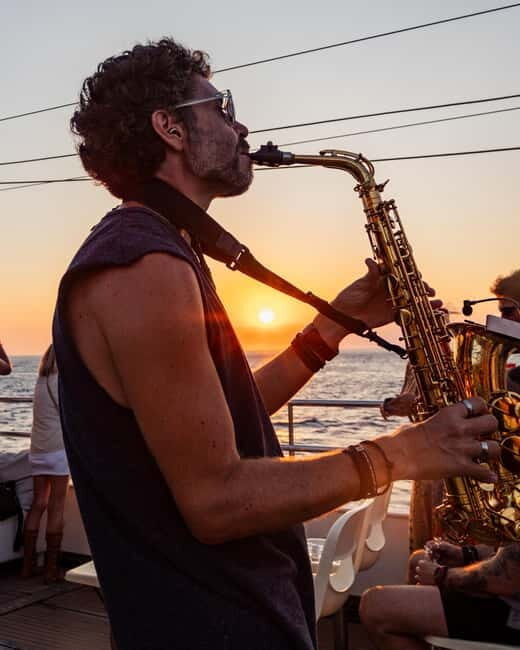 San Antonio: Sunset Boat Tour with Live Music & Drinks - The Pros & Cons