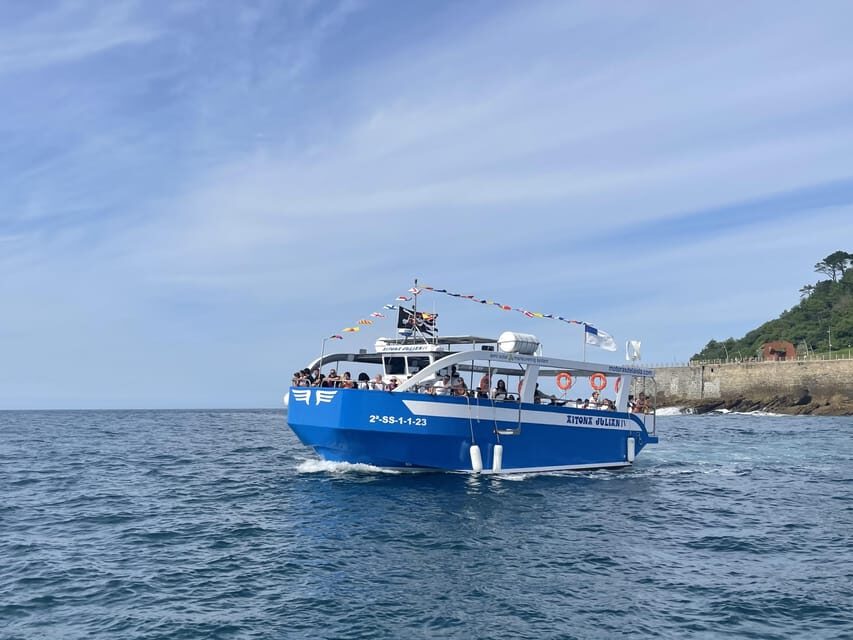 San Sebastian: Boat Tour with Stop at Santa Clara