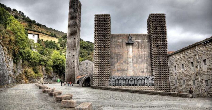 San Sebastián: Hike the Heart of the Basque Country