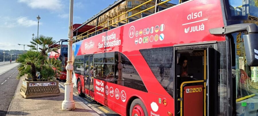 San Sebastian: Hop-On Hop-Off City Tour Bus