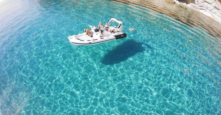 Sant'Antioco of Carloforte: Daily Boat Trip with Snorkeling