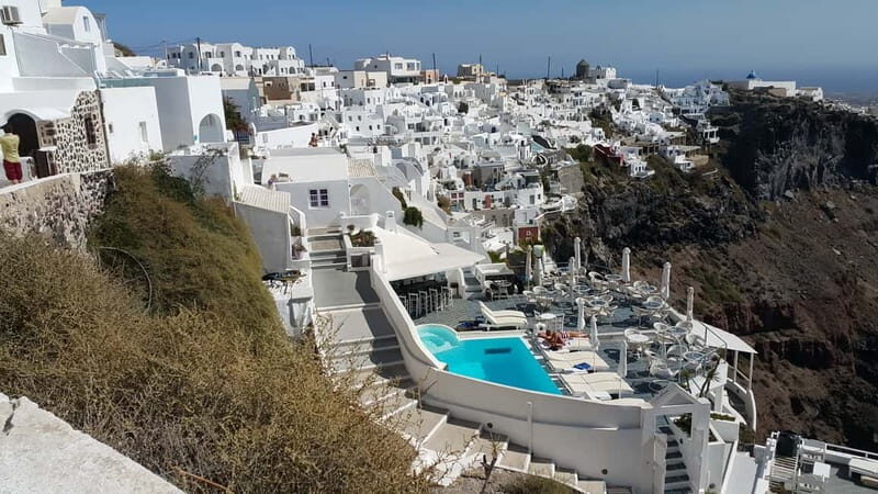 Santorini: Fira to Oia Caldera Hike with Guide