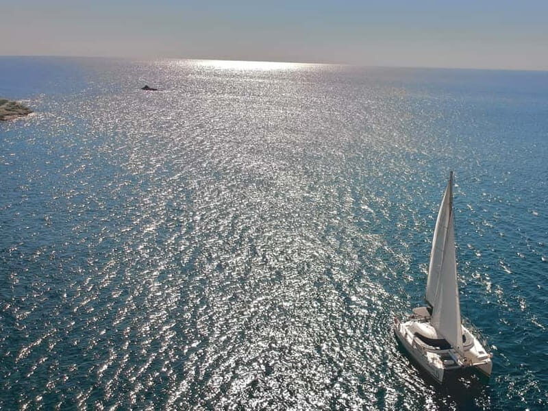 Santorini: Full-Day Catamaran Cruise, with Food|Drinks