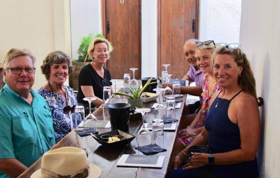 Santorini: Small-Group Sunset Wine Tour with Santo Winery