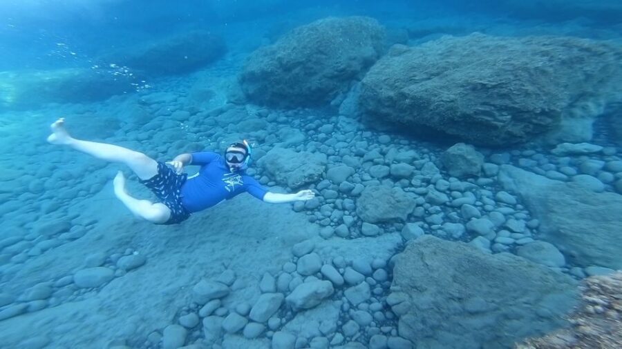 Santorini: Stand-Up Paddle and Snorkel Adventure