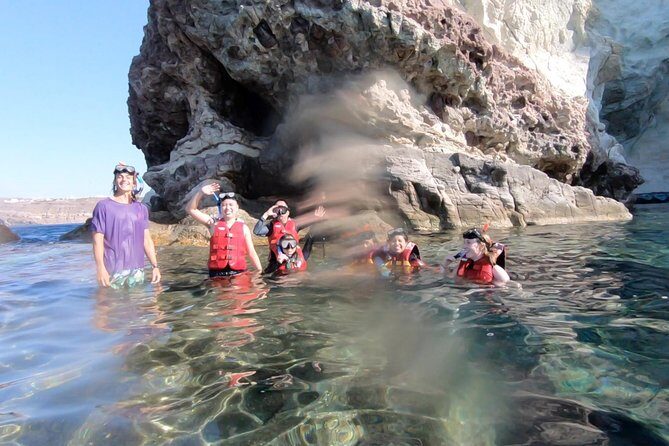 Santorini Stand-Up Paddle and Snorkel Adventure