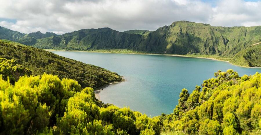 São Miguel: Full-Day Hike to Lagoa do Fogo