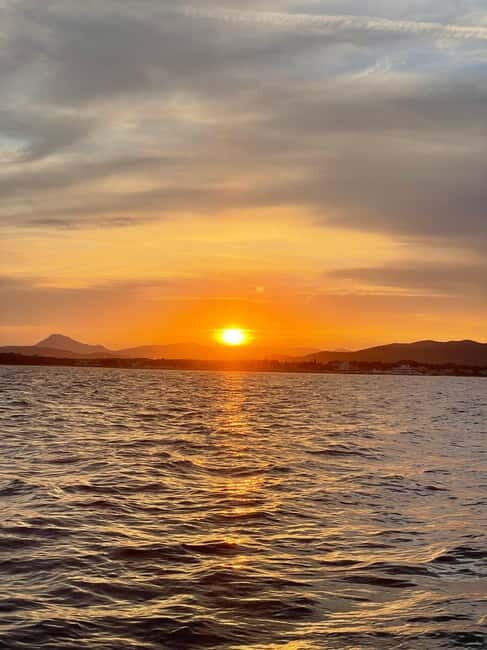 SEAYOU ESCAPE: sunset aperitif in Porquerolles