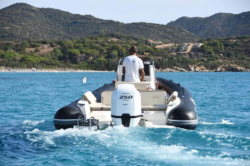 Serpentara-Punta Molentis rubber boat tour with snorkeling