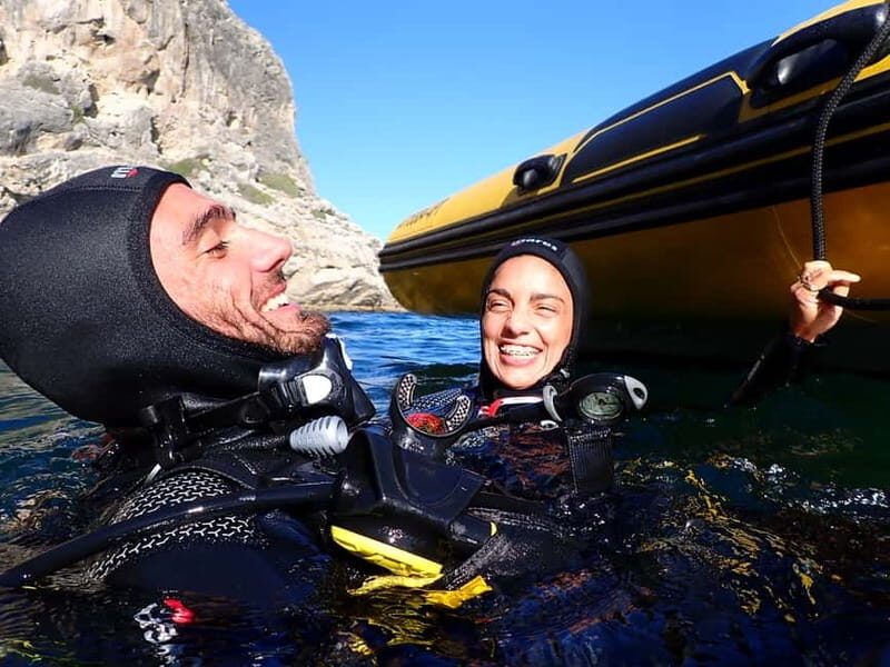 Sesimbra: Scuba Diving Experience with photos included