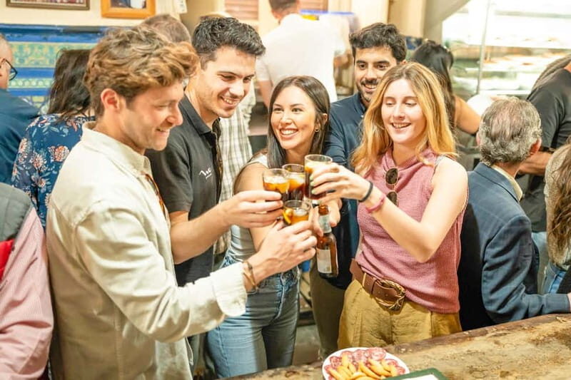 Seville: Tapas and Wine Tour with Rooftop Drink