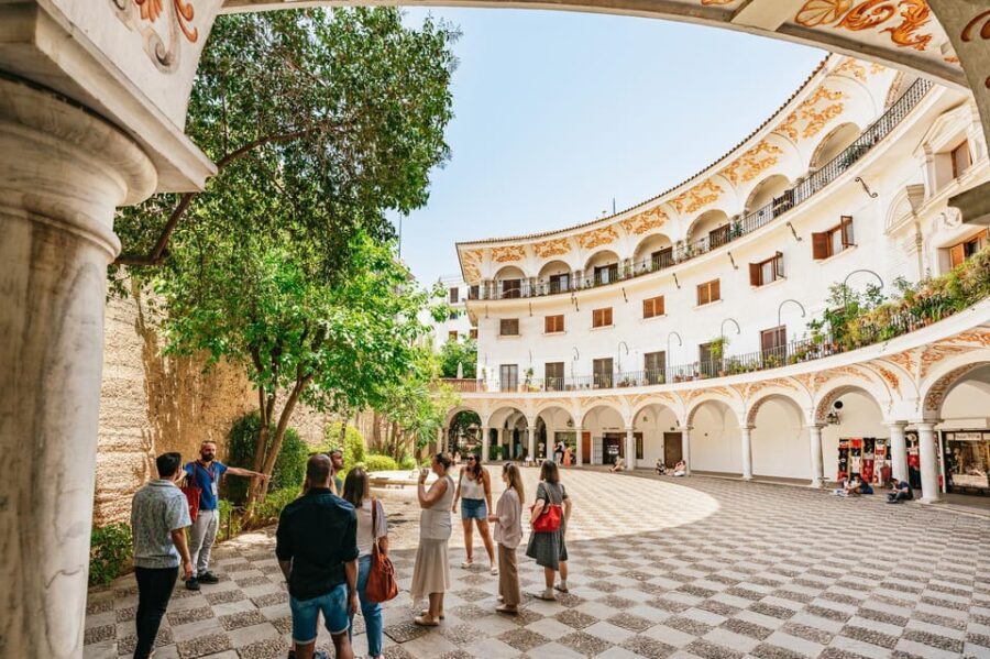 Seville: Tapas, Taverns and History Guided Walking Tour