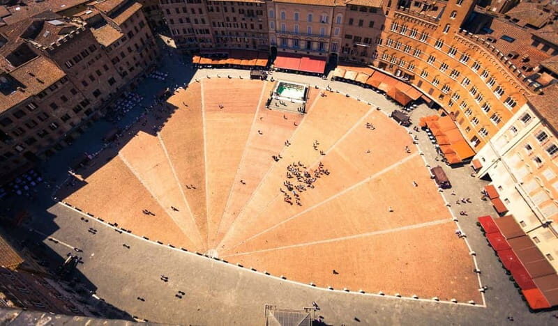 Siena: Guided Tour of the City and Cathedral in Italian