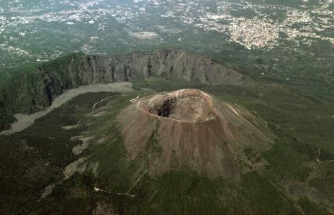 Skip-the-Line Pompeii & Mt. Vesuvius Day Trip from Sorrento - A Deep Dive into the Tour Experience