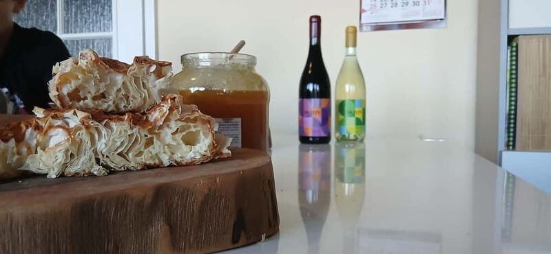 Sofia: Banitsa Pastry Class with a Local with Bulgarian Wine