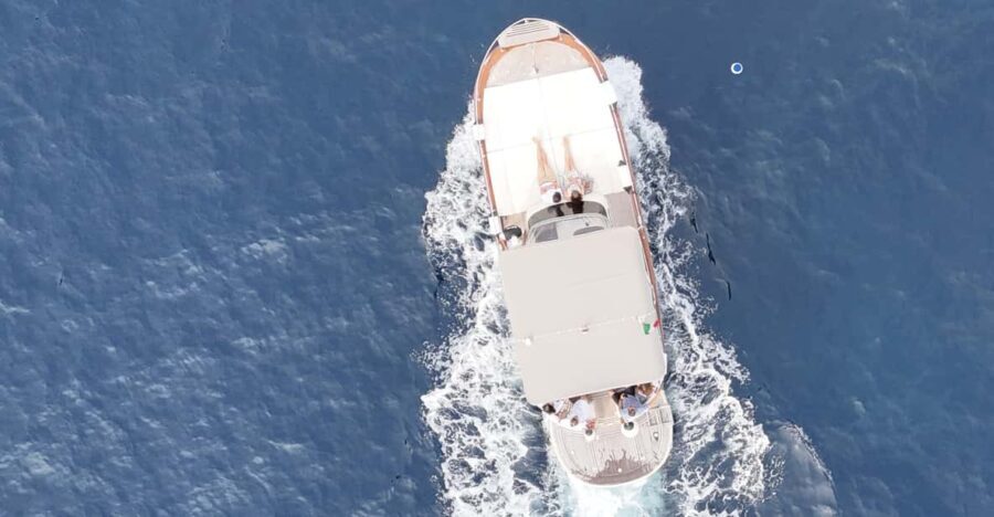 Sorrento: Capri and Blue Grotto Yacht Tour with Snorkeling