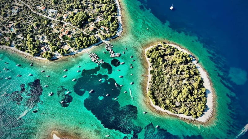 Split: Blue Lagoon & 3 Islands Speedboat Tour - Small Group