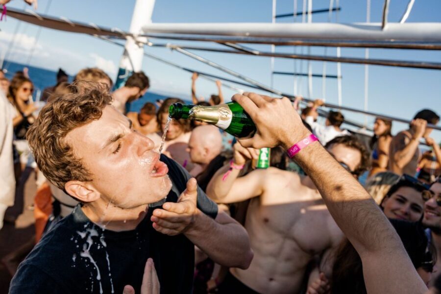 Split: Blue Lagoon Boat Party with DJs, Shots & After-Party