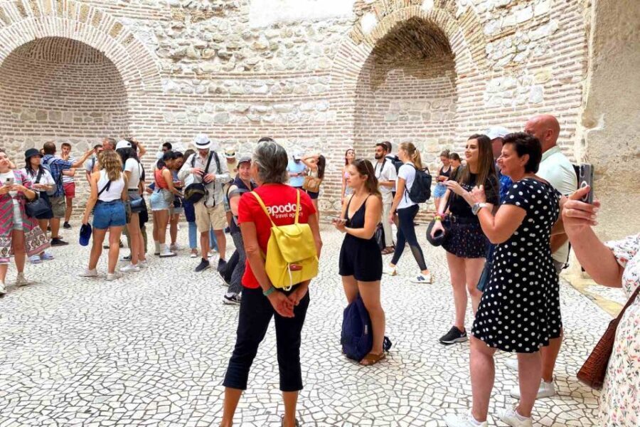 Split: Diocletian's Palace & Old Town Guided Walking Tour