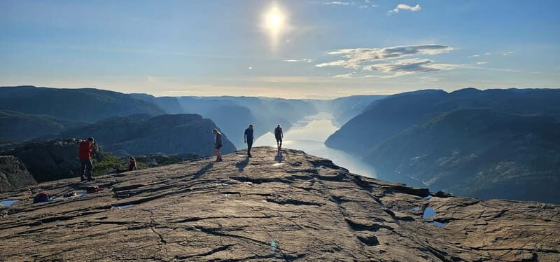 Stavanger: Afternoon - Hike/run to Pulpit Rock